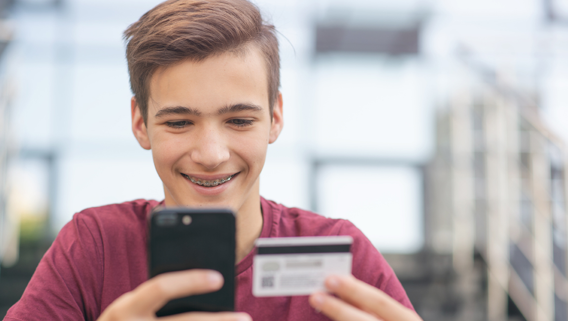 Keep Your Teen’s Spending In Check | Ascent Credit Union